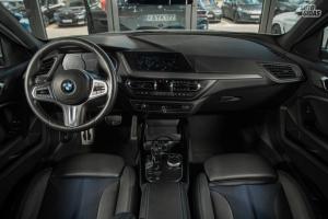 White BMW 118 2020 in Kaunas, with an engine capacity of 1.50 L and mileage of 110 thousand km for 18771 €, photo 14 on AUTOMOTO.COM.LV