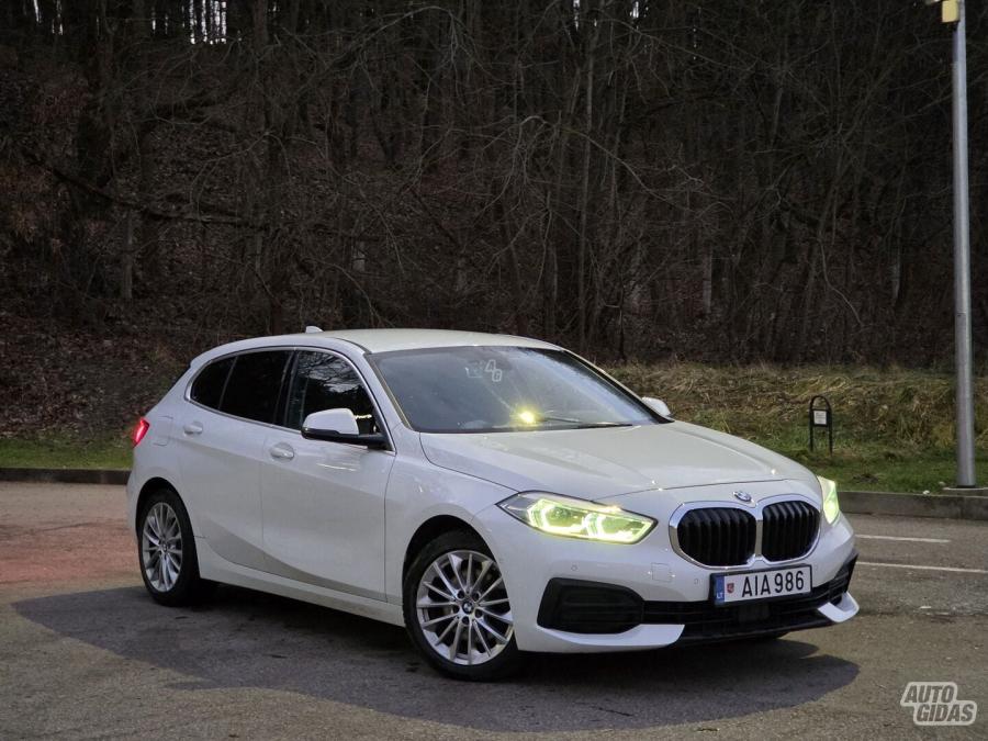 Balts BMW 118 2021 Kauņa, ar dzinēja tilpumu 2.00 L un nobraukumu 160 tūkst. km par 13950 €, foto 1 vietnē AUTOMOTO.COM.LV