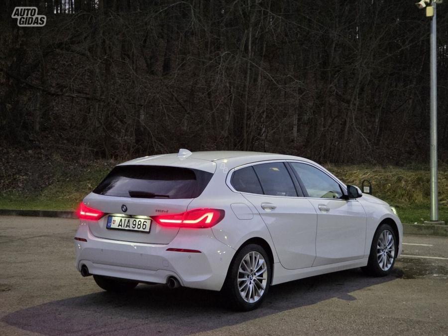 Balts BMW 118 2021 Kauņa, ar dzinēja tilpumu 2.00 L un nobraukumu 160 tūkst. km par 13950 €, foto 6 vietnē AUTOMOTO.COM.LV