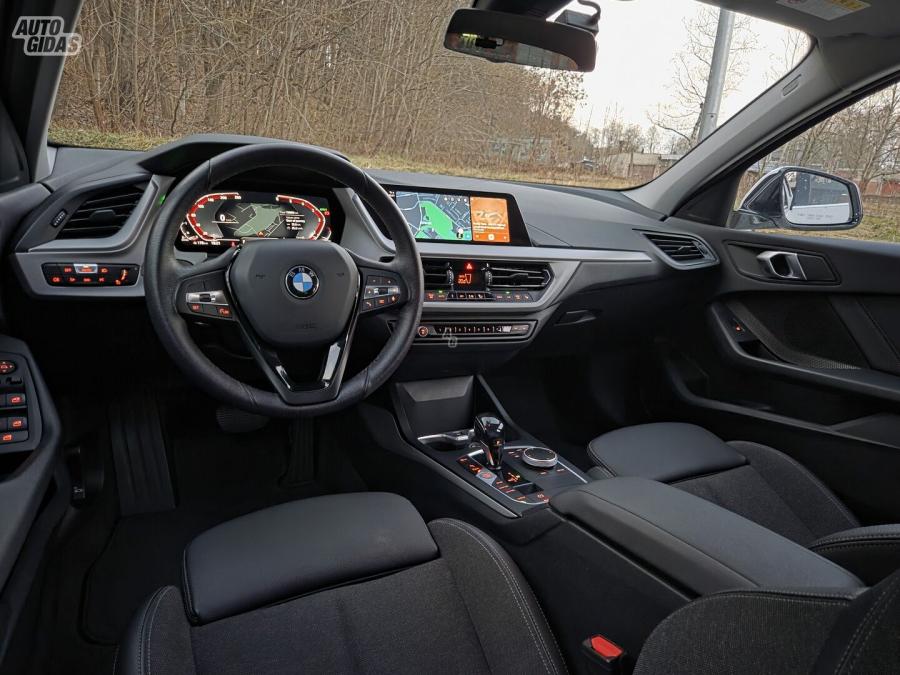 Balts BMW 118 2021 Kauņa, ar dzinēja tilpumu 2.00 L un nobraukumu 160 tūkst. km par 13950 €, foto 10 vietnē AUTOMOTO.COM.LV