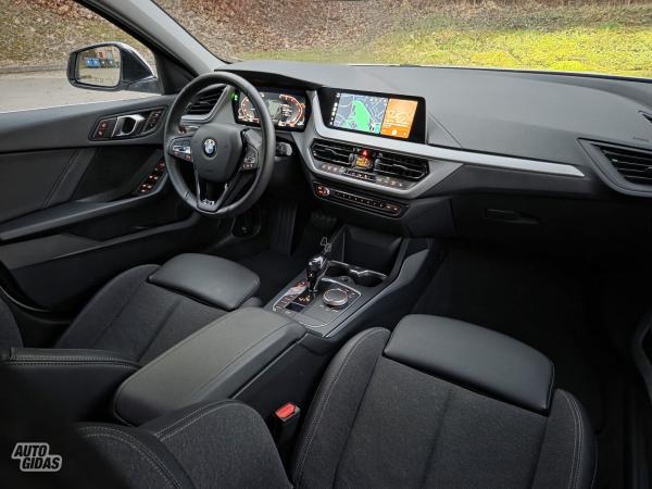Balts BMW 118 2021 Kauņa, ar dzinēja tilpumu 2.00 L un nobraukumu 160 tūkst. km par 13950 €, foto 10 vietnē AUTOMOTO.COM.LV