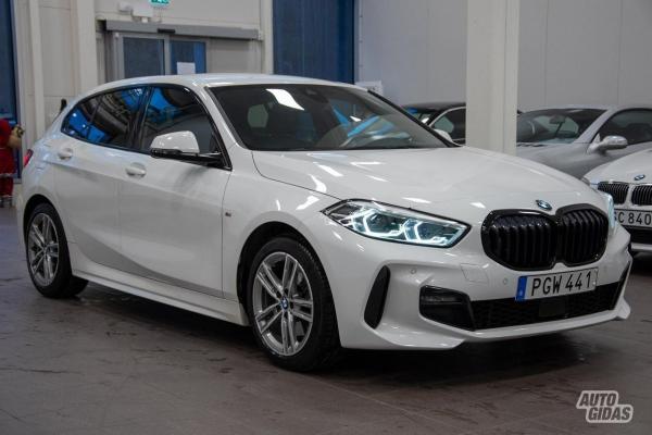 Balts BMW 118 2022 Kauņa, ar dzinēja tilpumu 0.00 L un nobraukumu 84 tūkst. km par 24383 €, foto 3 vietnē AUTOMOTO.COM.LV
