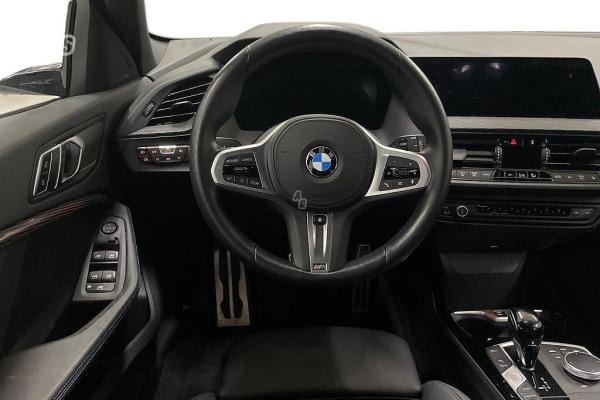 Balts BMW 118 2023 Kauņa, ar dzinēja tilpumu 0.00 L un nobraukumu 26 tūkst. km par 30292 €, foto 9 vietnē AUTOMOTO.COM.LV