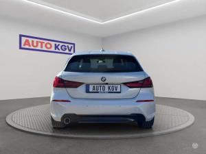 White BMW 118 2023 in Klaipeda, with an engine capacity of 1.50 L and mileage of 39 thousand km for 21999 €, photo 5 on AUTOMOTO.COM.LV