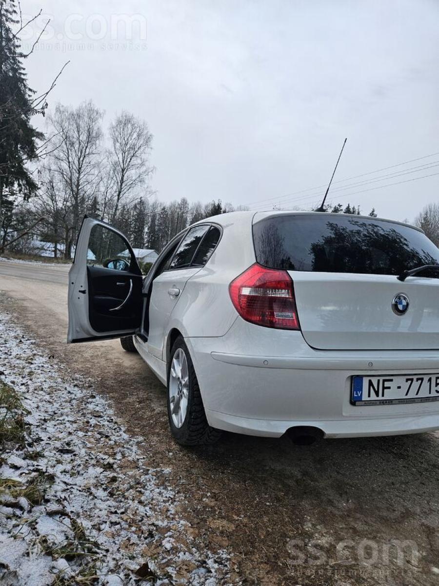 White BMW 118 2008 in Aluksne, with an engine capacity of 2.00 L and mileage of 298 thousand km for 3550 €, photo 8 on AUTOMOTO.COM.LV