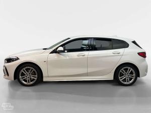 Balts BMW 118 2020 Kauņa, ar dzinēja tilpumu 1.50 L un nobraukumu 83 tūkst. km par 23678 €, foto 4 vietnē AUTOMOTO.COM.LV