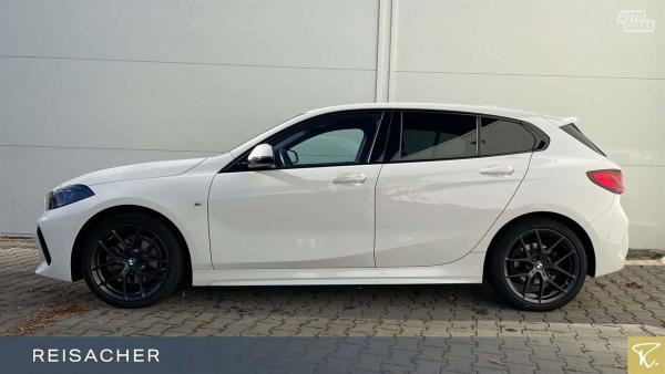 White BMW 118 2022 in Kaunas, with an engine capacity of 1.50 L and mileage of 30 thousand km for 29447 €, photo 9 on AUTOMOTO.COM.LV