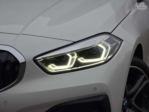 Balts BMW 118 2022 Kauņa, ar dzinēja tilpumu 1.50 L un nobraukumu 52 tūkst. km par 21594 €, foto 4 vietnē AUTOMOTO.COM.LV