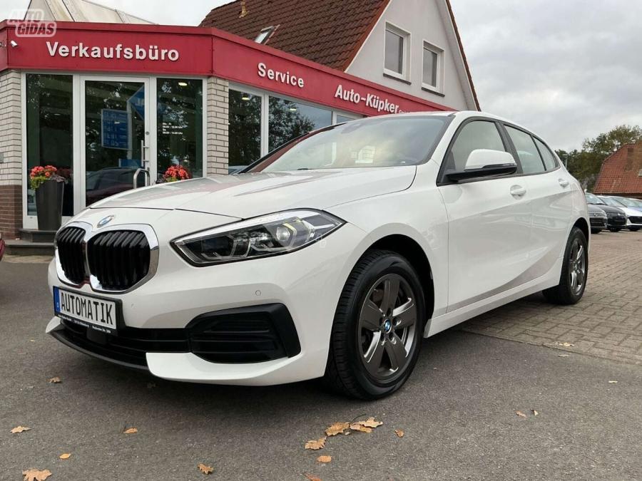 Balts BMW 118 2022 Kauņa, ar dzinēja tilpumu 1.50 L un nobraukumu 76 tūkst. km par 22390 €, foto 1 vietnē AUTOMOTO.COM.LV