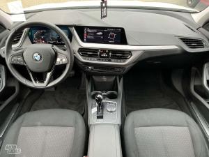 Balts BMW 118 2022 Kauņa, ar dzinēja tilpumu 1.50 L un nobraukumu 76 tūkst. km par 22390 €, foto 12 vietnē AUTOMOTO.COM.LV