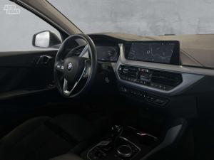 Balts BMW 118 2022 Kauņa, ar dzinēja tilpumu 2.00 L un nobraukumu 74 tūkst. km par 24862 €, foto 14 vietnē AUTOMOTO.COM.LV