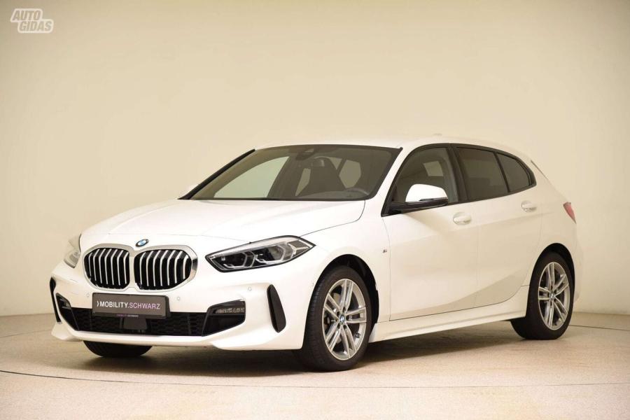 White BMW 118 2024 in Kaunas, with an engine capacity of 1.50 L and mileage of 28 thousand km for 31627 €, photo 1 on AUTOMOTO.COM.LV