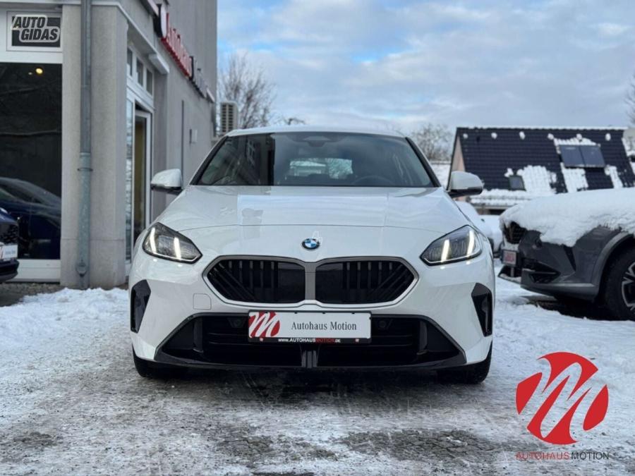 White BMW 118 2024 in Kaunas, with an engine capacity of 2.00 L and mileage of 55 thousand km for 31639 €, photo 3 on AUTOMOTO.COM.LV