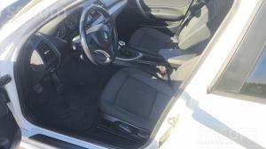 Balts BMW 118 2011 Jelgava, ar dzinēja tilpumu 2.00 L un nobraukumu 324 tūkst. km par 3350 €, foto 11 vietnē AUTOMOTO.COM.LV