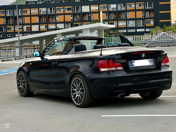 Black BMW 120 2008 in Vilnius, with an engine capacity of 2.00 L and mileage of 160 thousand km for 6400 €, photo 5 on AUTOMOTO.COM.LV