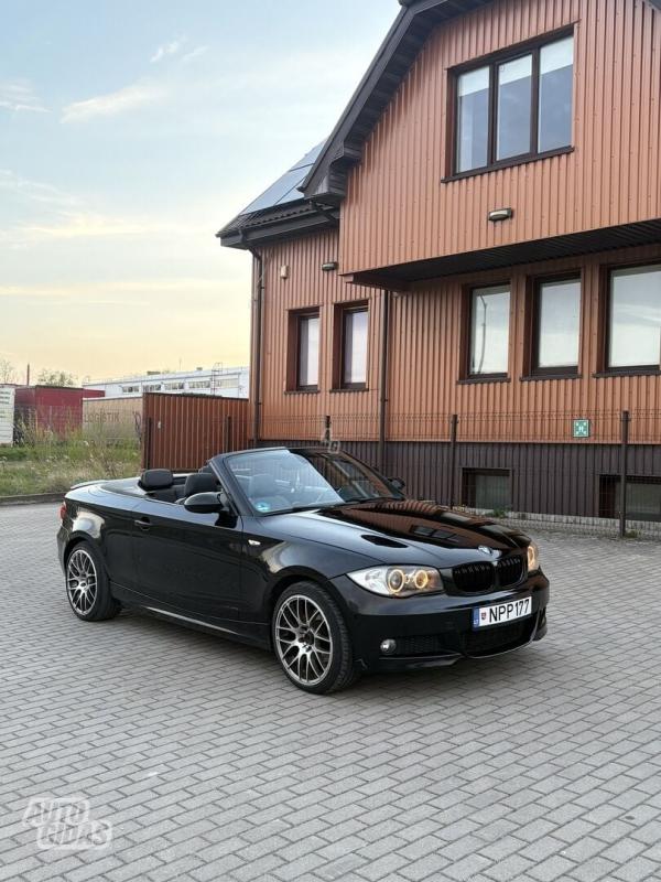 Black BMW 120 2008 in Klaipeda, with an engine capacity of 2.00 L and mileage of 272 thousand km for 5850 €, photo 1 on AUTOMOTO.COM.LV