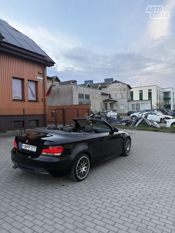 Black BMW 120 2008 in Klaipeda, with an engine capacity of 2.00 L and mileage of 272 thousand km for 5850 €, photo 4 on AUTOMOTO.COM.LV