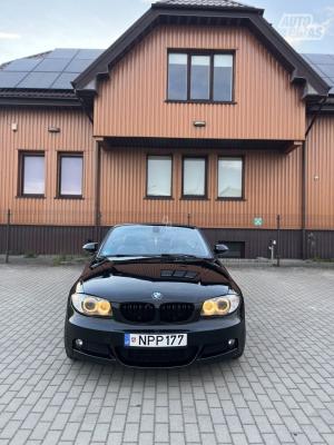 Black BMW 120 2008 in Klaipeda, with an engine capacity of 2.00 L and mileage of 272 thousand km for 5850 €, photo 7 on AUTOMOTO.COM.LV