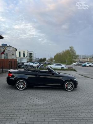 Black BMW 120 2008 in Klaipeda, with an engine capacity of 2.00 L and mileage of 272 thousand km for 5850 €, photo 11 on AUTOMOTO.COM.LV