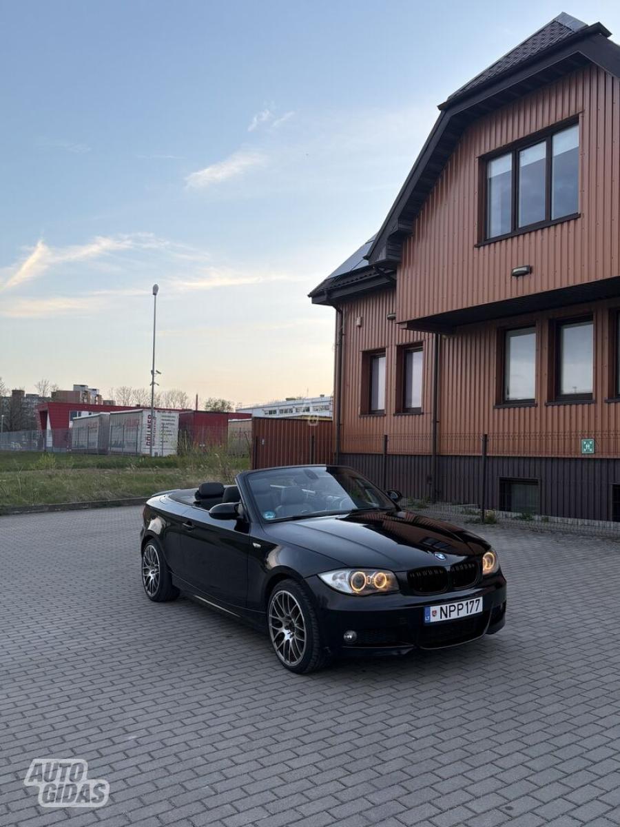Black BMW 120 2008 in Klaipeda, with an engine capacity of 2.00 L and mileage of 272 thousand km for 5850 €, photo 12 on AUTOMOTO.COM.LV