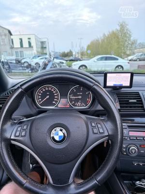 Black BMW 120 2008 in Klaipeda, with an engine capacity of 2.00 L and mileage of 272 thousand km for 5850 €, photo 15 on AUTOMOTO.COM.LV