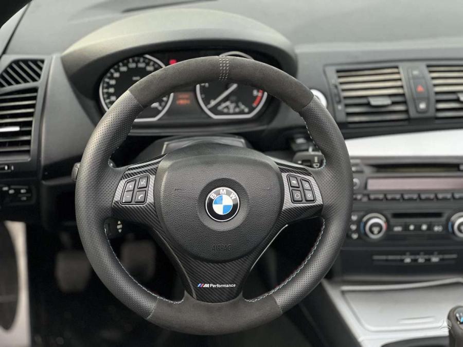 Black BMW 120 2008 in Vilnius, with an engine capacity of 2.00 L and mileage of 160 thousand km for 6250 €, photo 23 on AUTOMOTO.COM.LV