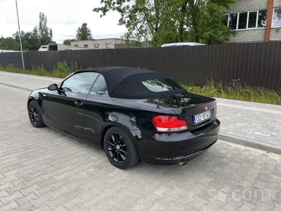 Melns BMW 120 2009 Jelgava, ar dzinēja tilpumu 2.00 L un nobraukumu 201 tūkst. km par 7500 €, foto 4 vietnē AUTOMOTO.COM.LV