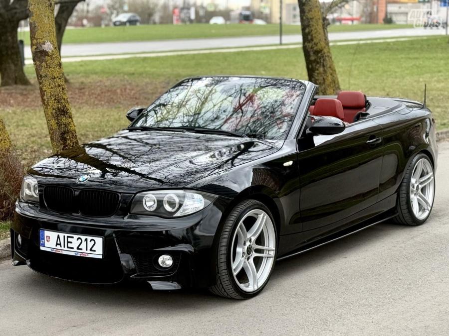 Black BMW 120 2009 in Kaunas, with an engine capacity of 2.00 L and mileage of 253 thousand km for 6500 €, photo 3 on AUTOMOTO.COM.LV
