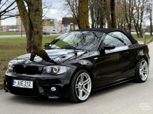 Black BMW 120 2009 in Kaunas, with an engine capacity of 2.00 L and mileage of 253 thousand km for 6500 €, photo 16 on AUTOMOTO.COM.LV