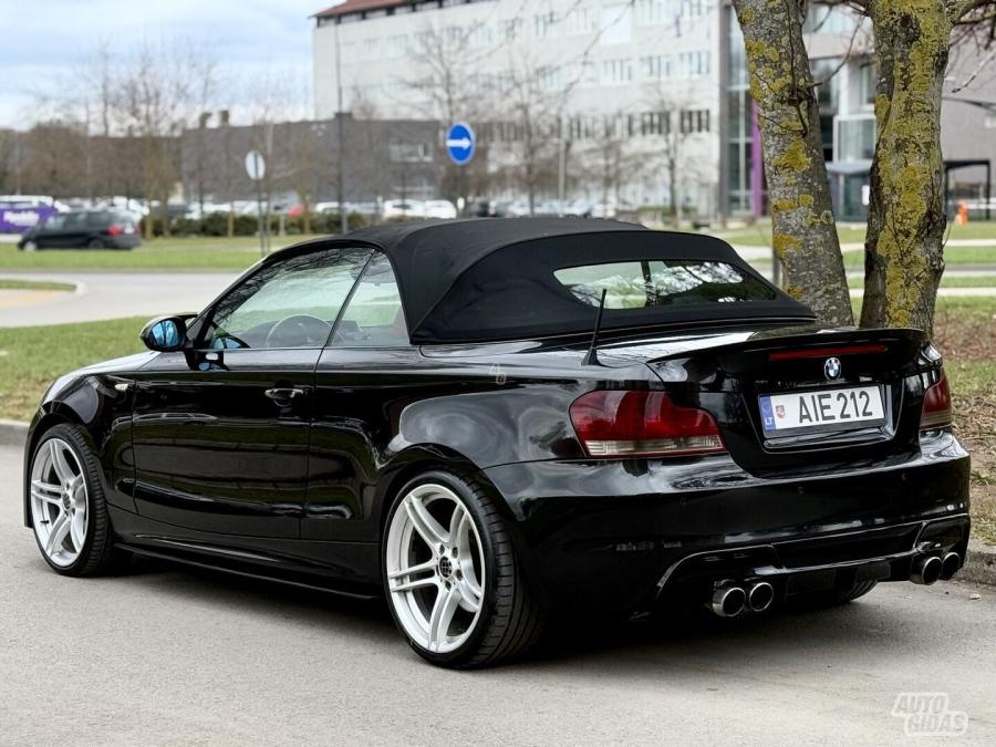 Black BMW 120 2009 in Kaunas, with an engine capacity of 2.00 L and mileage of 253 thousand km for 6500 €, photo 19 on AUTOMOTO.COM.LV