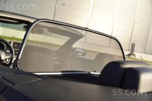Black BMW 120 2009 in Riga, with an engine capacity of 2.00 L and mileage of 224 thousand km for 7250 €, photo 12 on AUTOMOTO.COM.LV
