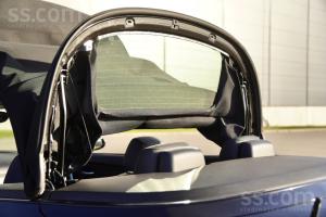 Black BMW 120 2009 in Riga, with an engine capacity of 2.00 L and mileage of 224 thousand km for 7250 €, photo 13 on AUTOMOTO.COM.LV