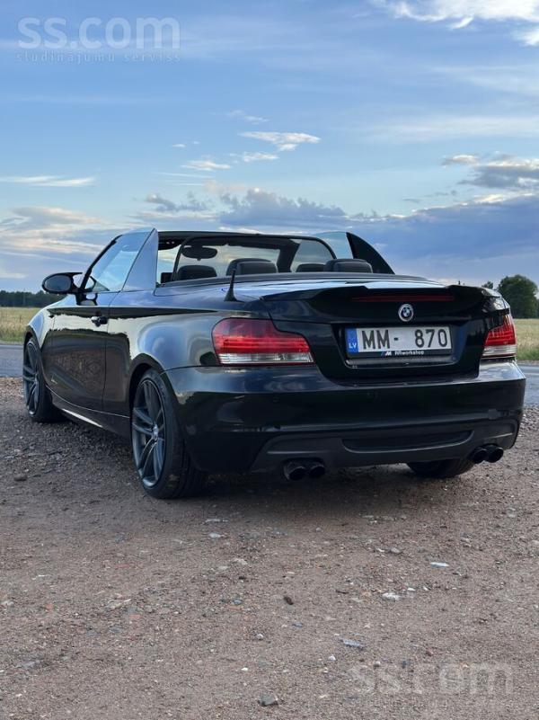 Melns BMW 120 2009 Bauska, ar dzinēja tilpumu 2.00 L un nobraukumu 270 tūkst. km par 5700 €, foto 5 vietnē AUTOMOTO.COM.LV
