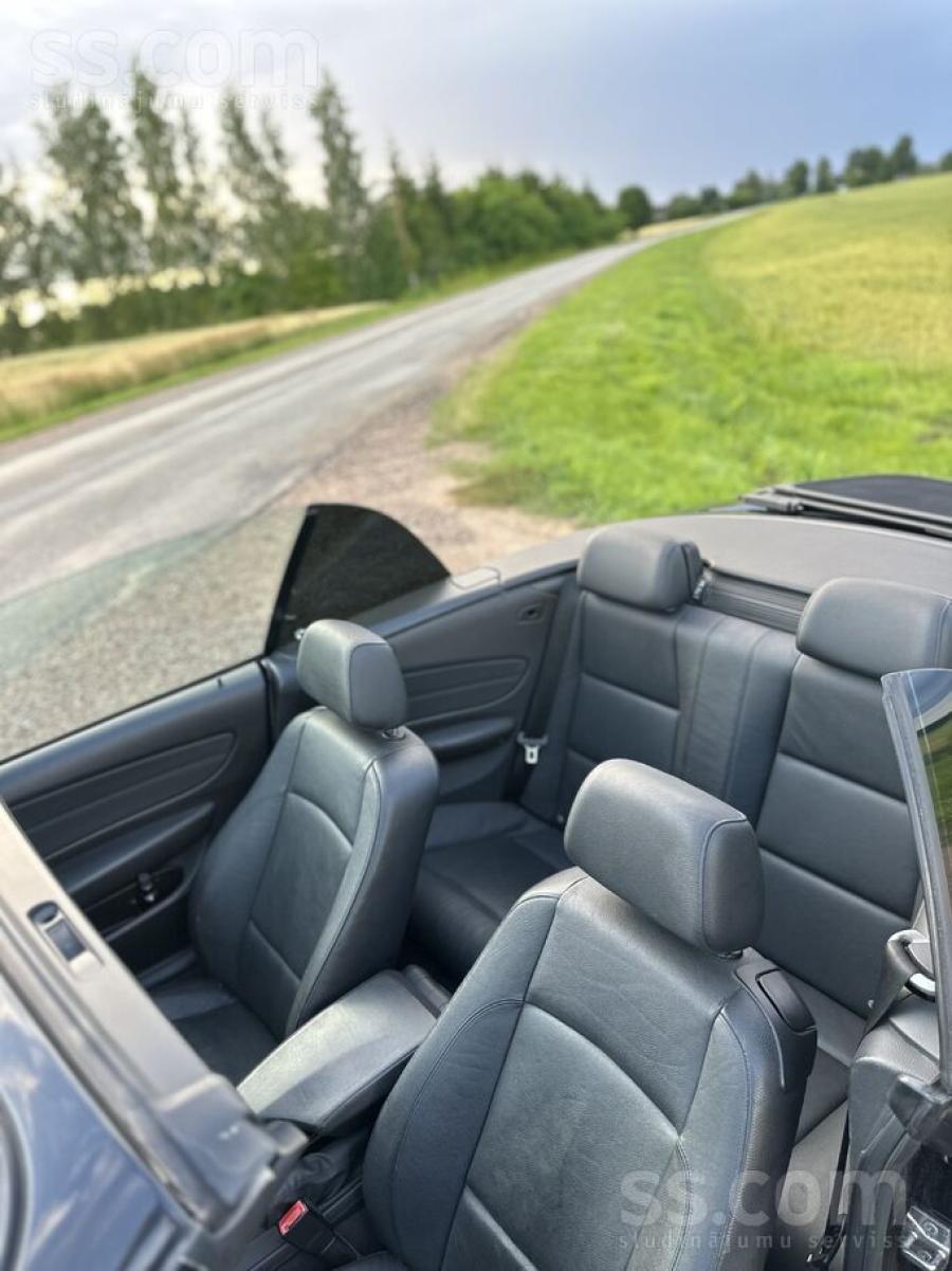 Melns BMW 120 2009 Bauska, ar dzinēja tilpumu 2.00 L un nobraukumu 270 tūkst. km par 5700 €, foto 13 vietnē AUTOMOTO.COM.LV