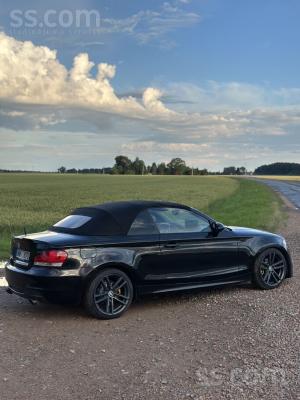 Melns BMW 120 2009 Bauska, ar dzinēja tilpumu 2.00 L un nobraukumu 270 tūkst. km par 5700 €, foto 28 vietnē AUTOMOTO.COM.LV