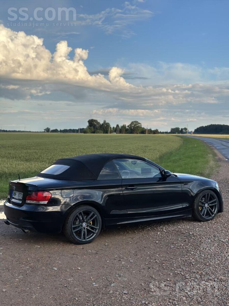 Melns BMW 120 2009 Bauska, ar dzinēja tilpumu 2.00 L un nobraukumu 270 tūkst. km par 5700 €, foto 28 vietnē AUTOMOTO.COM.LV