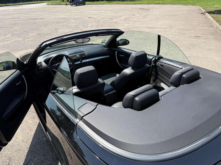 Black BMW 120 2009 in Kaunas, with an engine capacity of 2.00 L and mileage of 182 thousand km for 3750 €, photo 15 on AUTOMOTO.COM.LV