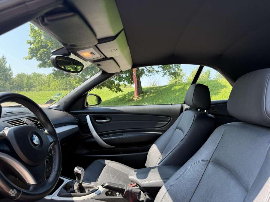 Black BMW 120 2009 in Kaunas, with an engine capacity of 2.00 L and mileage of 182 thousand km for 3750 €, photo 17 on AUTOMOTO.COM.LV