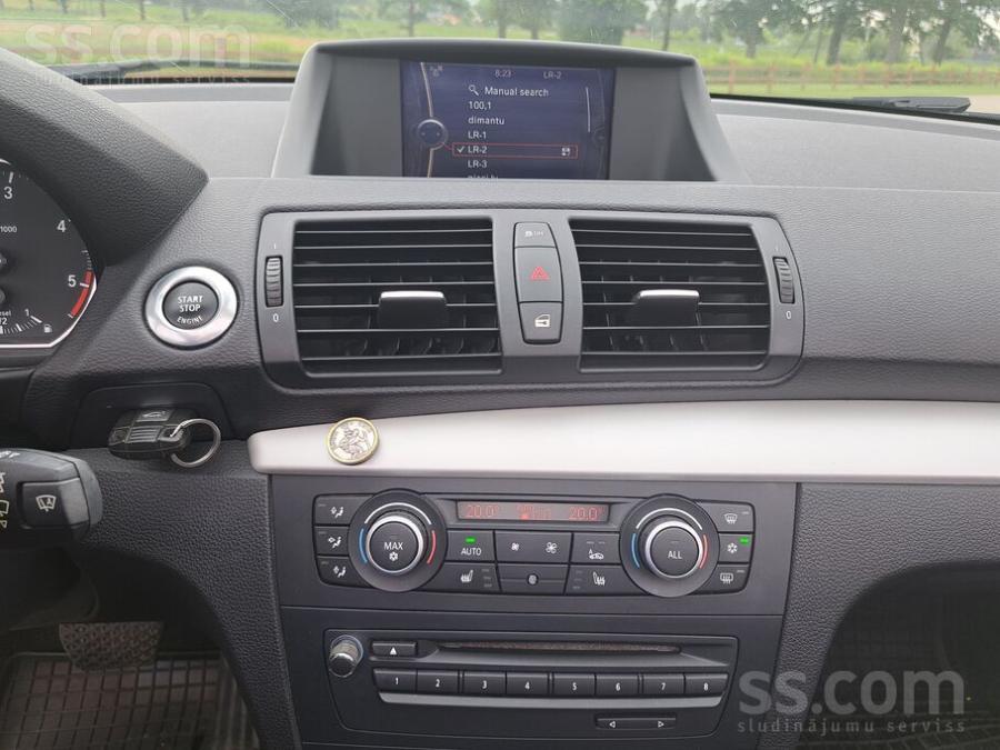 Melns BMW 120 2012 Valmiera, ar dzinēja tilpumu 2.00 L un nobraukumu 114 tūkst. km par 8000 €, foto 19 vietnē AUTOMOTO.COM.LV