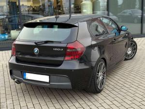 Black BMW 120 2007 in Klaipeda, with an engine capacity of 2.00 L and mileage of 297 thousand km for 4950 €, photo 8 on AUTOMOTO.COM.LV
