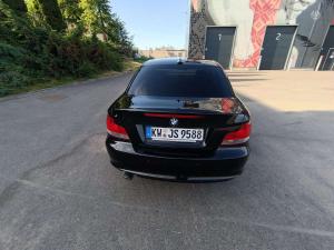 Black BMW 120 2007 in Kaunas, with an engine capacity of 2.00 L and mileage of 239 thousand km for 5900 €, photo 6 on AUTOMOTO.COM.LV