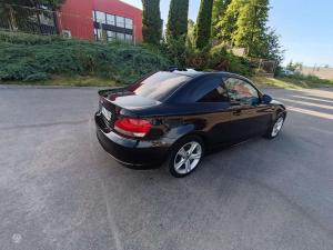 Black BMW 120 2007 in Kaunas, with an engine capacity of 2.00 L and mileage of 239 thousand km for 5900 €, photo 7 on AUTOMOTO.COM.LV
