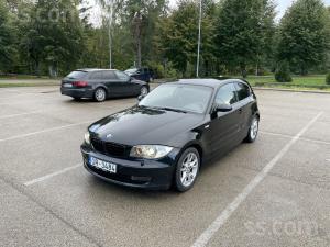 Black BMW 120 2007 in Ogre, with an engine capacity of 2.00 L and mileage of 328 thousand km for 2700 €, photo 3 on AUTOMOTO.COM.LV