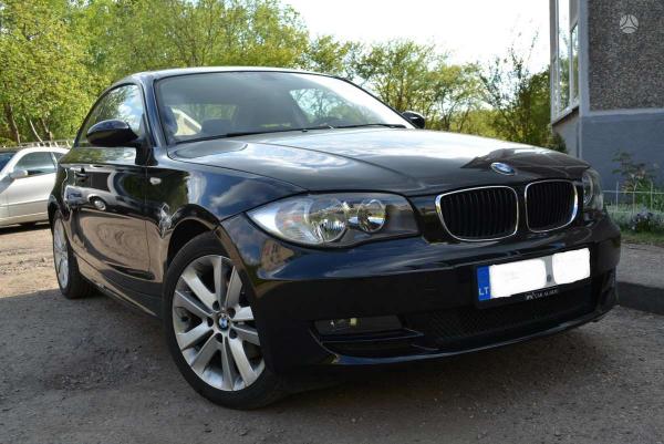 Melns BMW 120 2008 Viļņa, ar dzinēja tilpumu 2.00 L un nobraukumu 279 tūkst. km par 4800 €, foto 3 vietnē AUTOMOTO.COM.LV