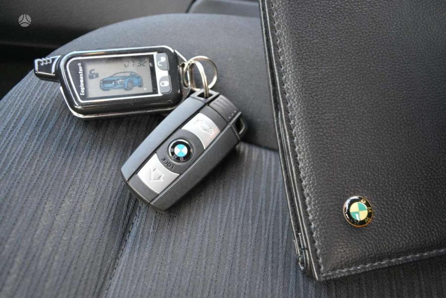 Melns BMW 120 2008 Viļņa, ar dzinēja tilpumu 2.00 L un nobraukumu 279 tūkst. km par 4800 €, foto 14 vietnē AUTOMOTO.COM.LV