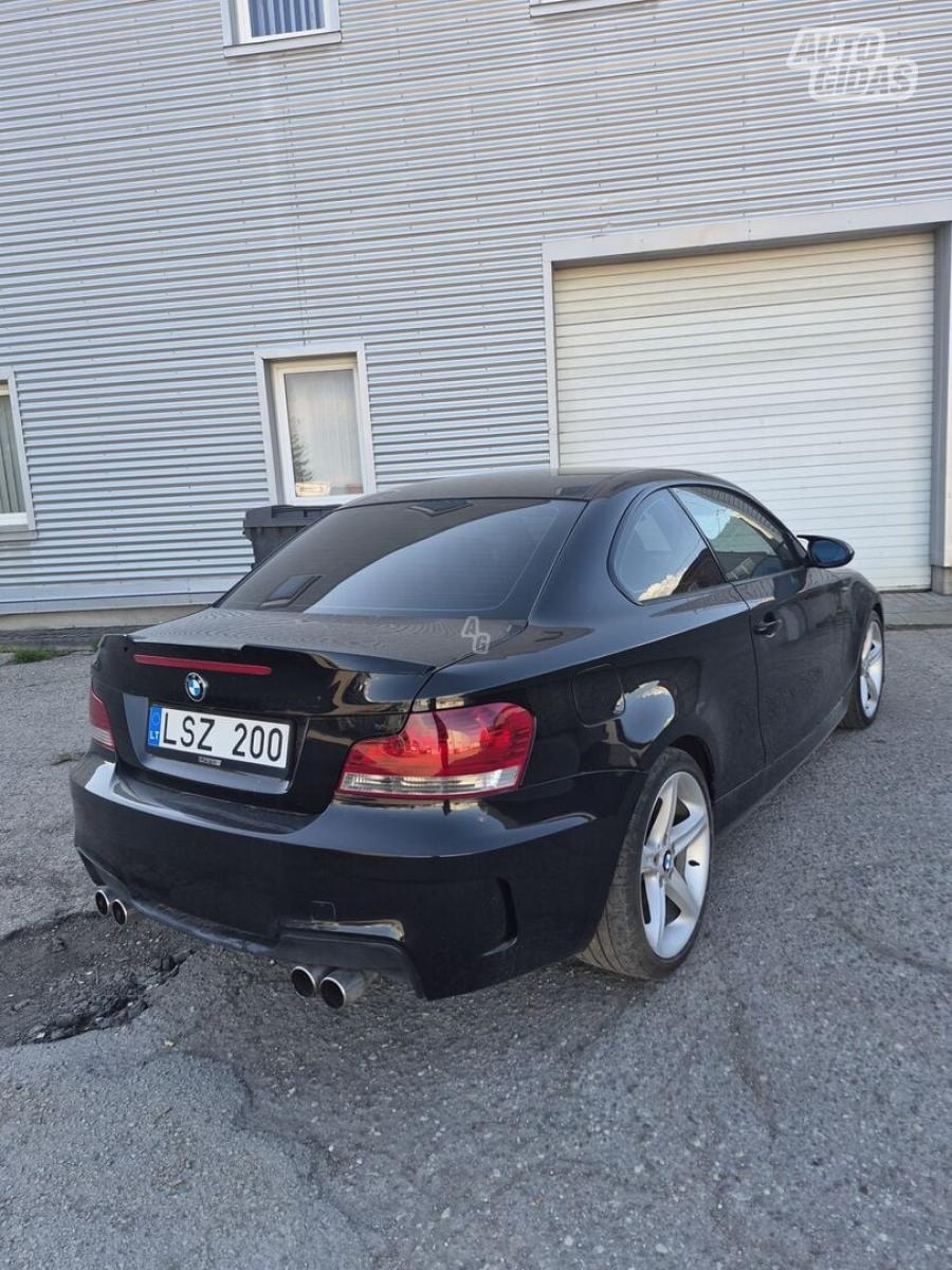 Melns BMW 120 2008 Šauļi, ar dzinēja tilpumu 2.00 L un nobraukumu 343 tūkst. km par 4250 €, foto 4 vietnē AUTOMOTO.COM.LV