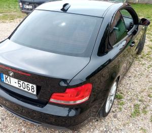 Melns BMW 120 2009 Rēzekne, ar dzinēja tilpumu 2.00 L un nobraukumu 290 tūkst. km par 7000 €, foto 6 vietnē AUTOMOTO.COM.LV