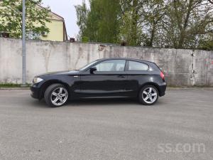 Черный БМВ 120 2009 в Рига, объемом двигателя 2.00 л и пробегом 216 тыс. км за 4200 €, фото 1 на AUTOMOTO.COM.LV
