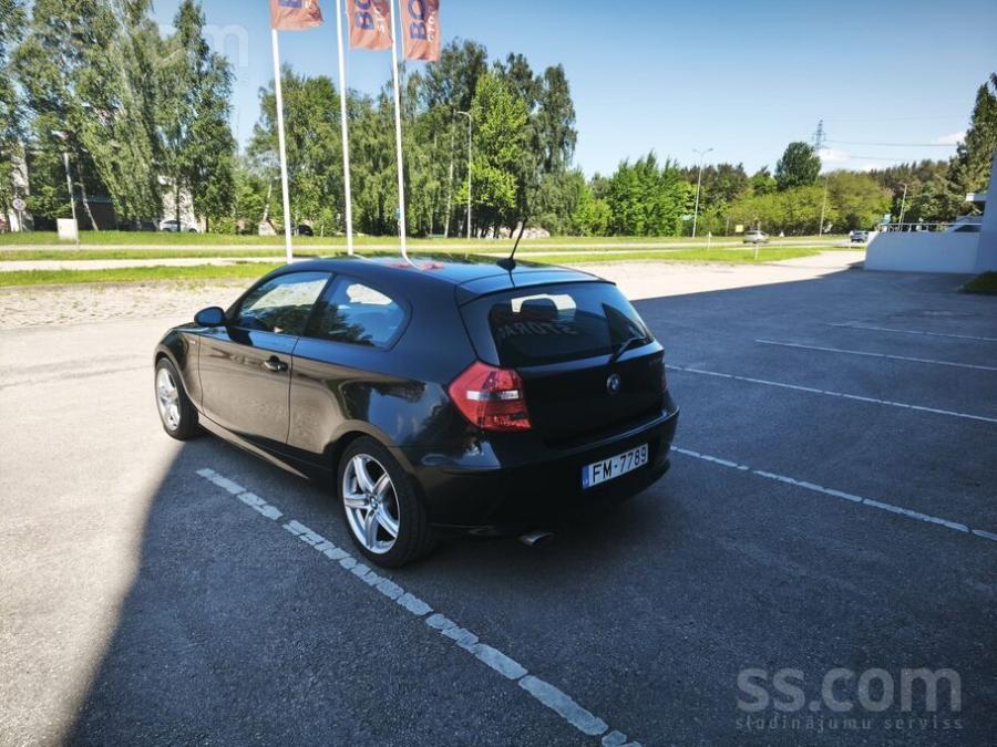Melns BMW 120 2009 Rīga, ar dzinēja tilpumu 2.00 L un nobraukumu 217 tūkst. km par 3100 €, foto 11 vietnē AUTOMOTO.COM.LV