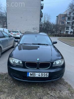 Melns BMW 120 2009 Rīga, ar dzinēja tilpumu 2.00 L un nobraukumu 307 tūkst. km par 5000 €, foto  vietnē AUTOMOTO.COM.LV